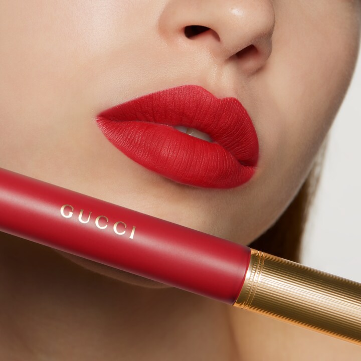 25戈尔迪红古驰倾色云雾唇釉25戈尔迪红 -古驰GUCCI中国官方网站