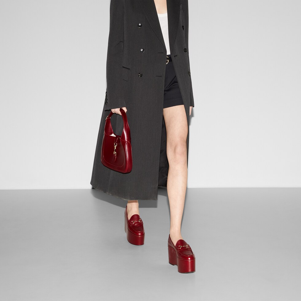 Gucci Rosso Ancora皮革Gucci Jackie系列小号肩背包 -古驰GUCCI中国官方网站